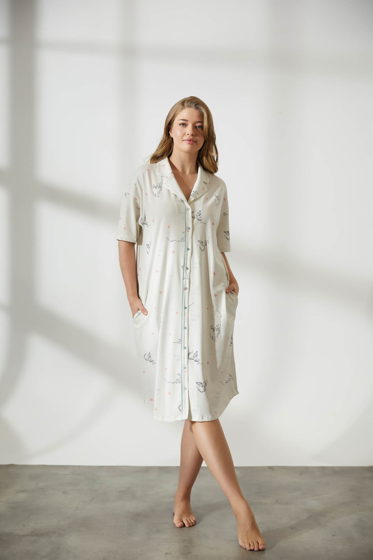Kadın Plus Size Pamuklu Gömlek Yaka Gecelik - 36466 Vanilya Baskılı ...
