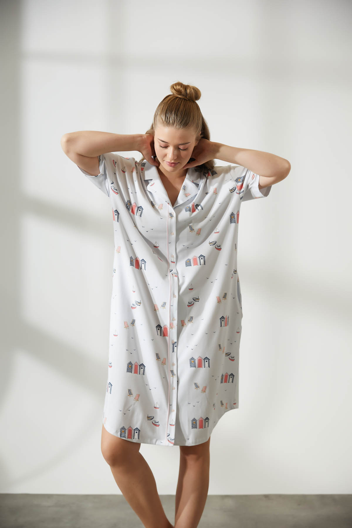 Kadın Plus Size Pamuklu Gömlek Yaka Gecelik - 36141 Mavi Baskılı